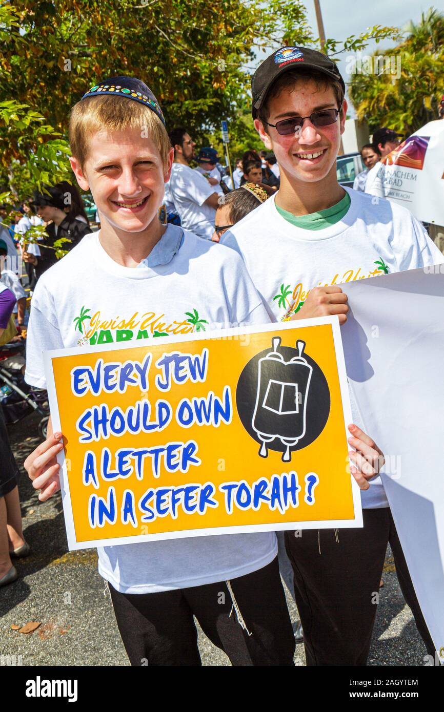 Jewish american teens community hi-res stock photography and images - Alamy