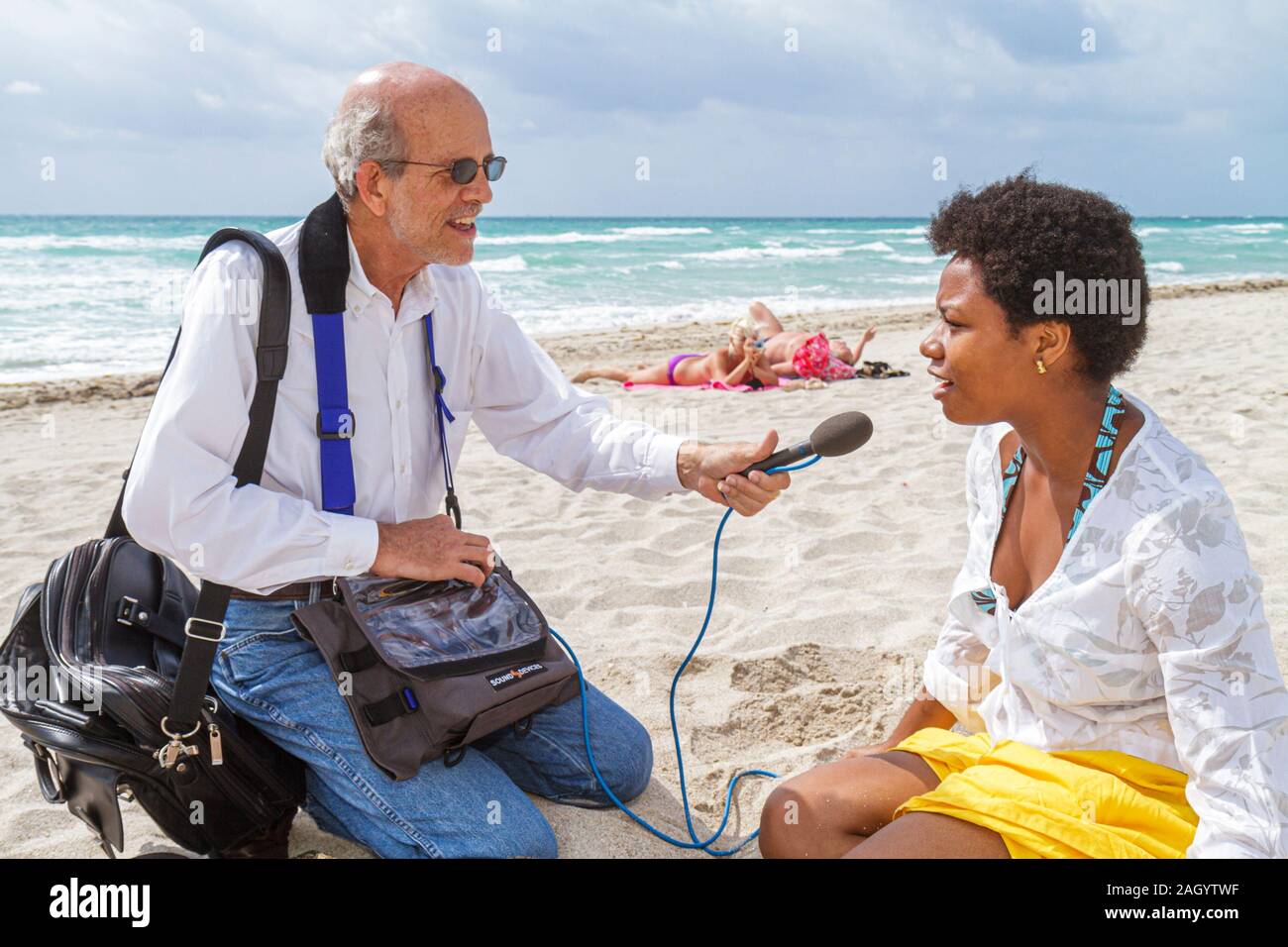 Seniors citizen african american hi-res stock photography and images ...