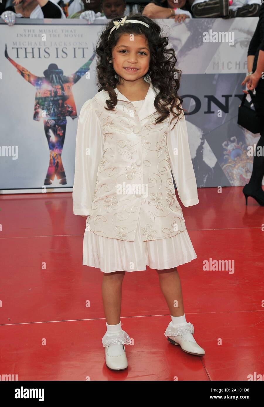 Jasmine Alveran - Michael's Jackson, This Is It Premiere at the Nokia ...