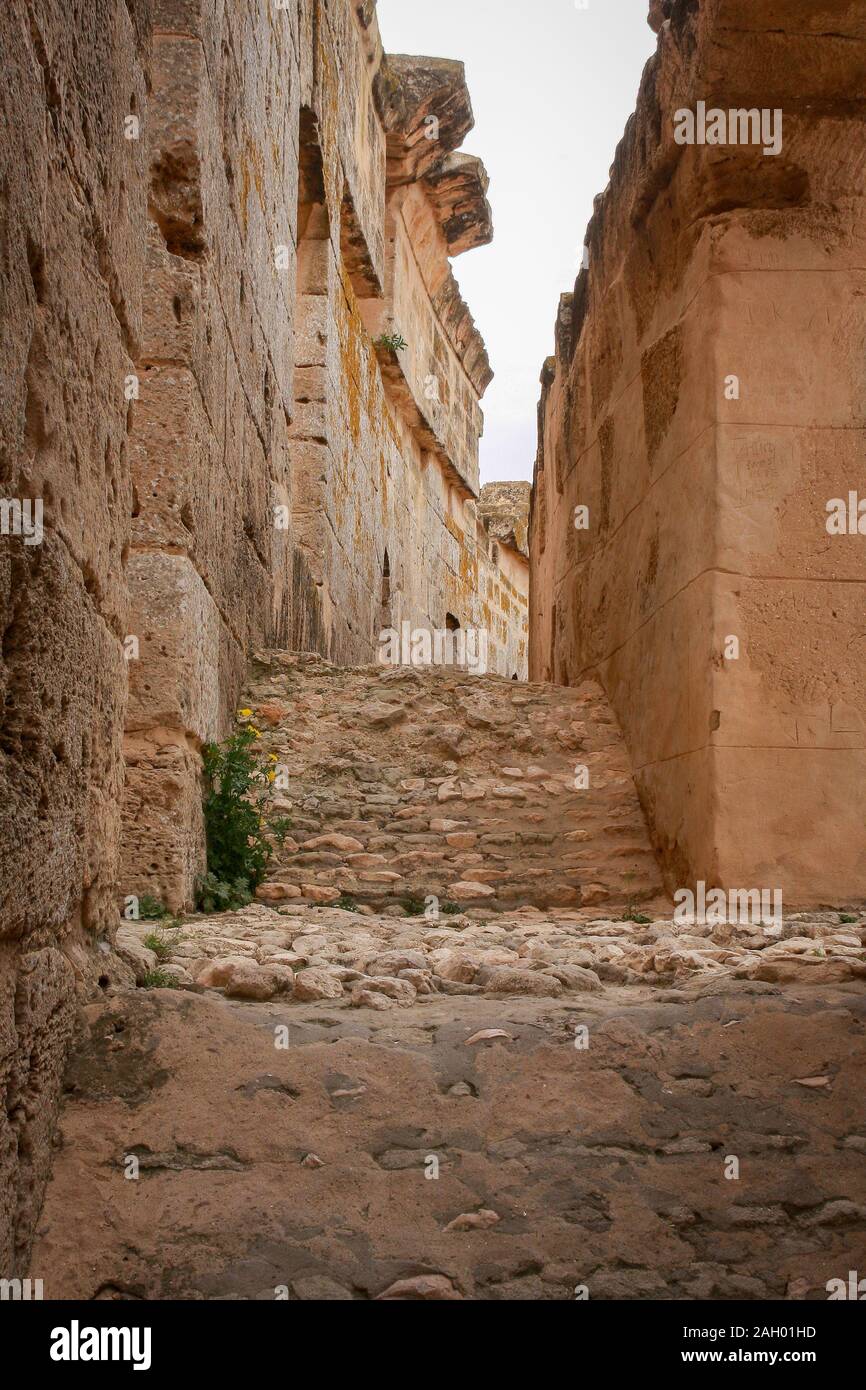 Amphitheatre of El Jem is an oval amphitheatre in the modern-day city ...