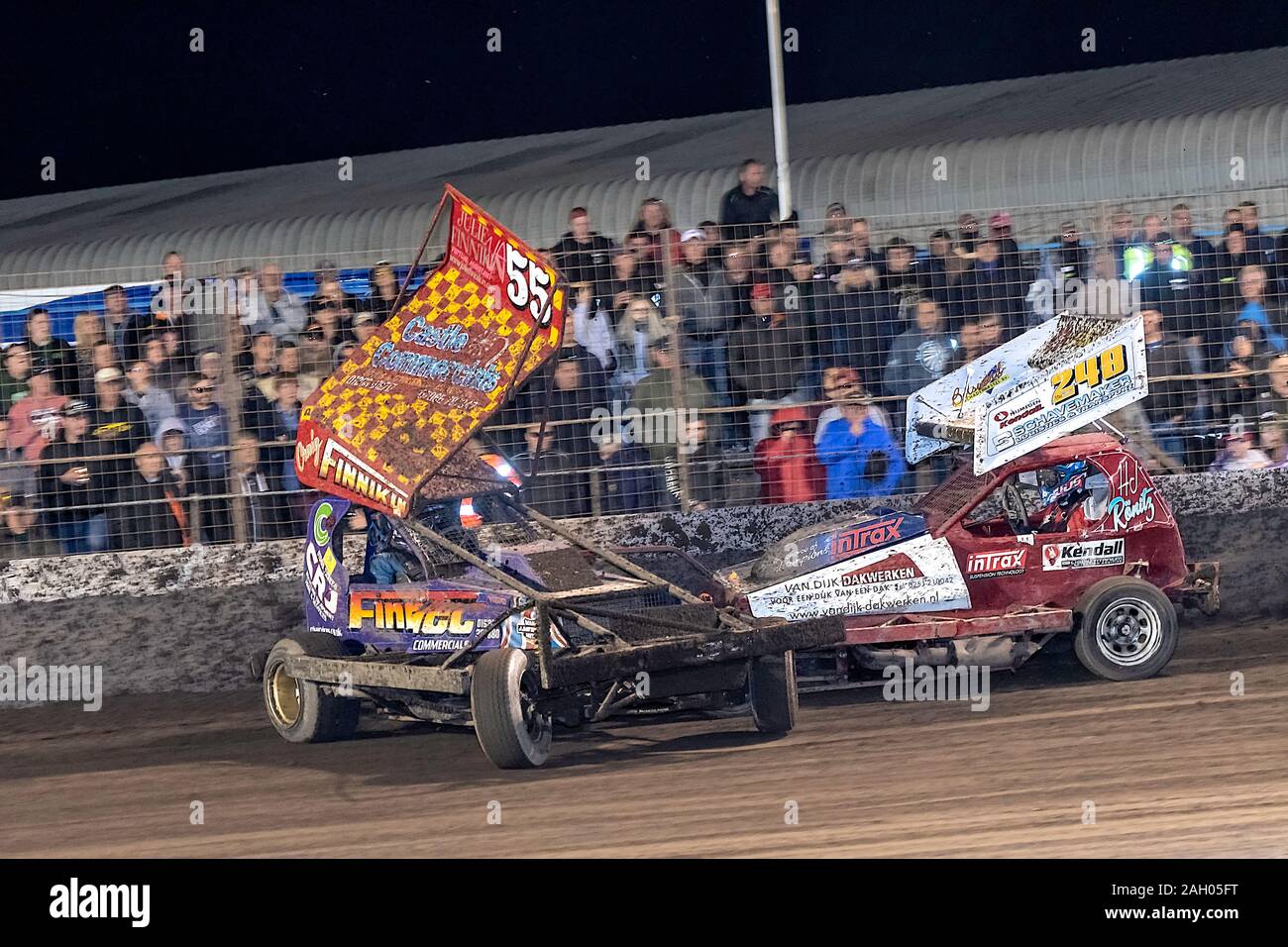 Stock cars hi-res stock photography and images - Alamy