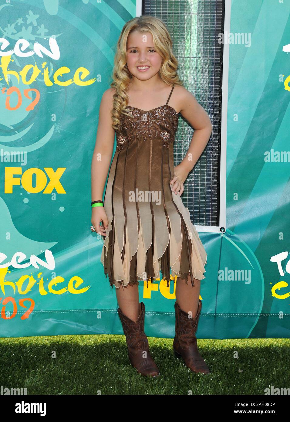 Emily Grace Reeves - Teen Choice Awards 2009 at the Universal ...