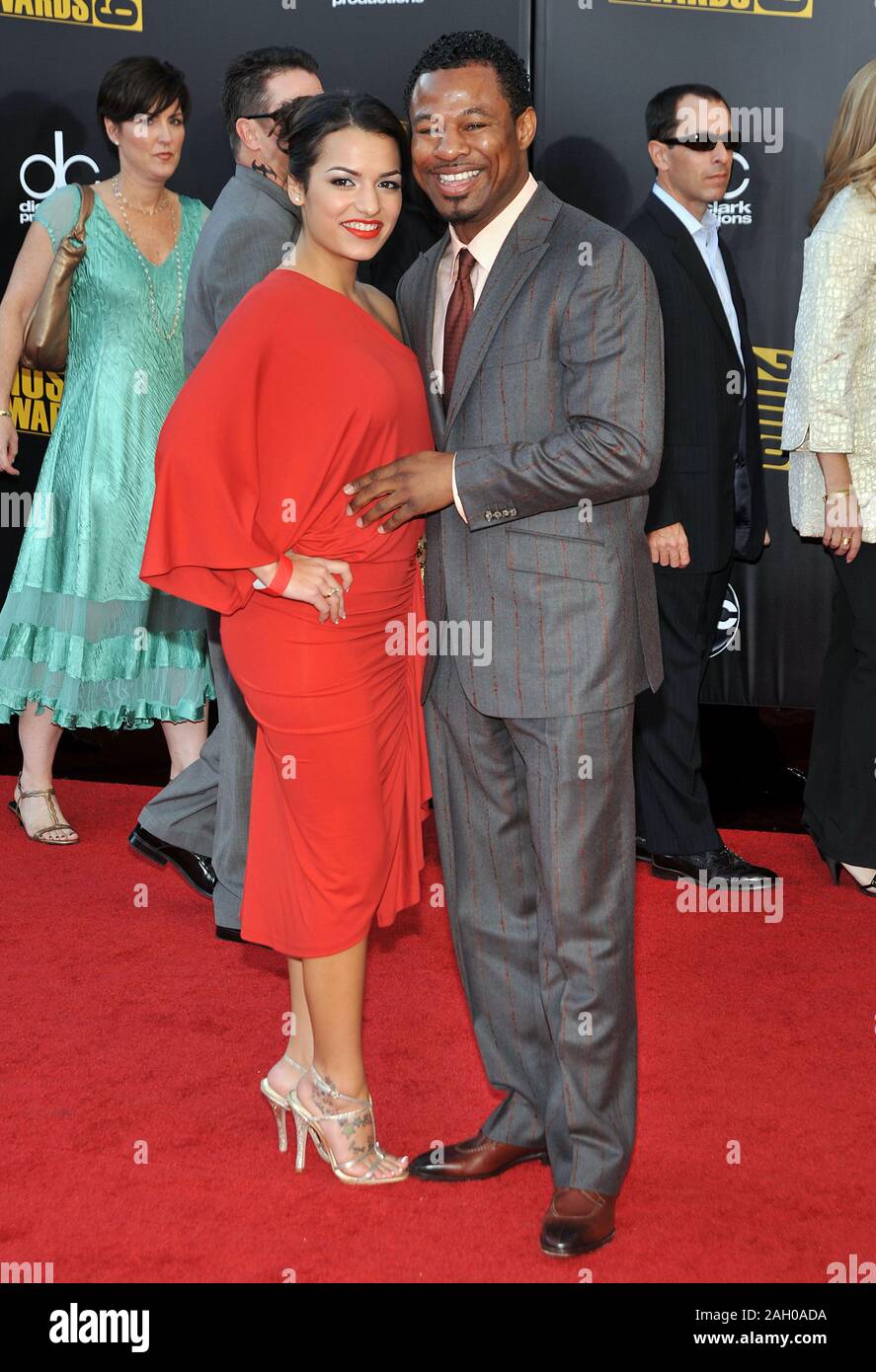Shane Mosley 43 - 2009 American Music Awards at the Nokia Theatre In ...