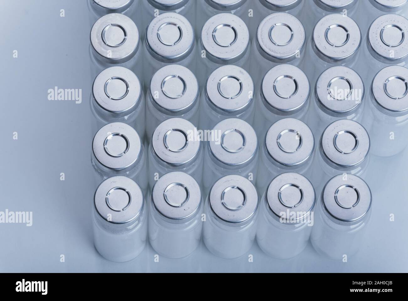 Molecule of the antibiotic penicillin hi-res stock photography and ...