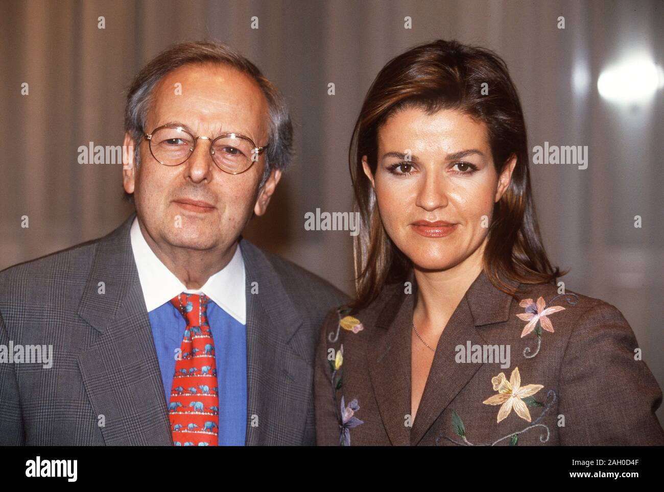 André PREVIN, Germany, conductor and composer, here with violinist ...