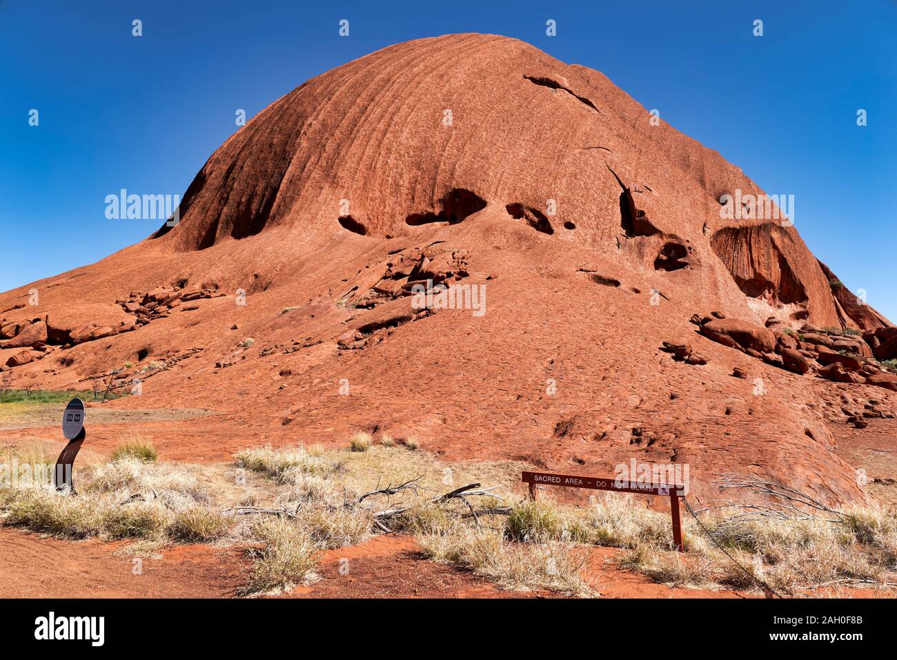 Uluru ayers rock australia hi-res stock photography and images - Alamy