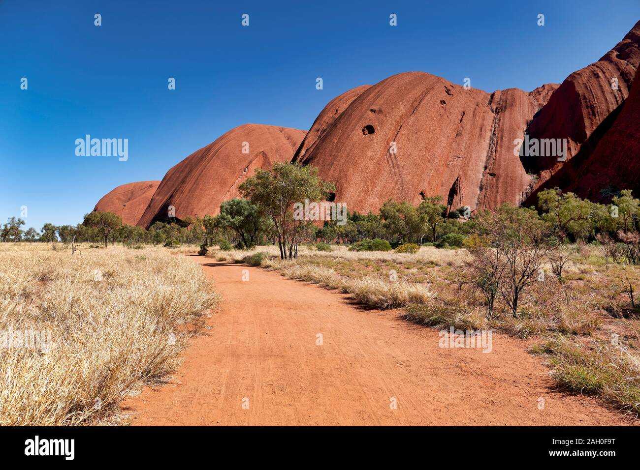 Uluru trail hi-res stock photography and images - Alamy