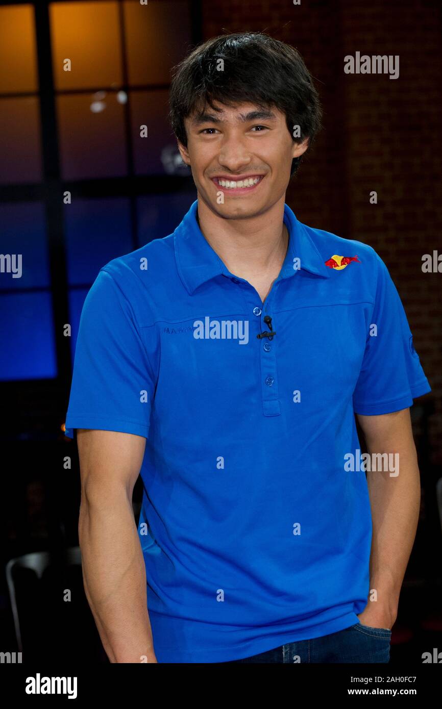 David lama hi-res stock photography and images - Alamy