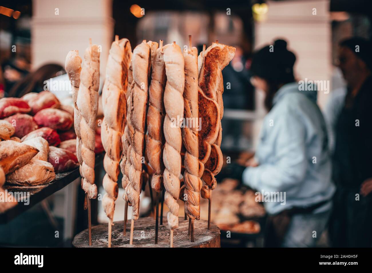 Different buns bread hi-res stock photography and images - Alamy