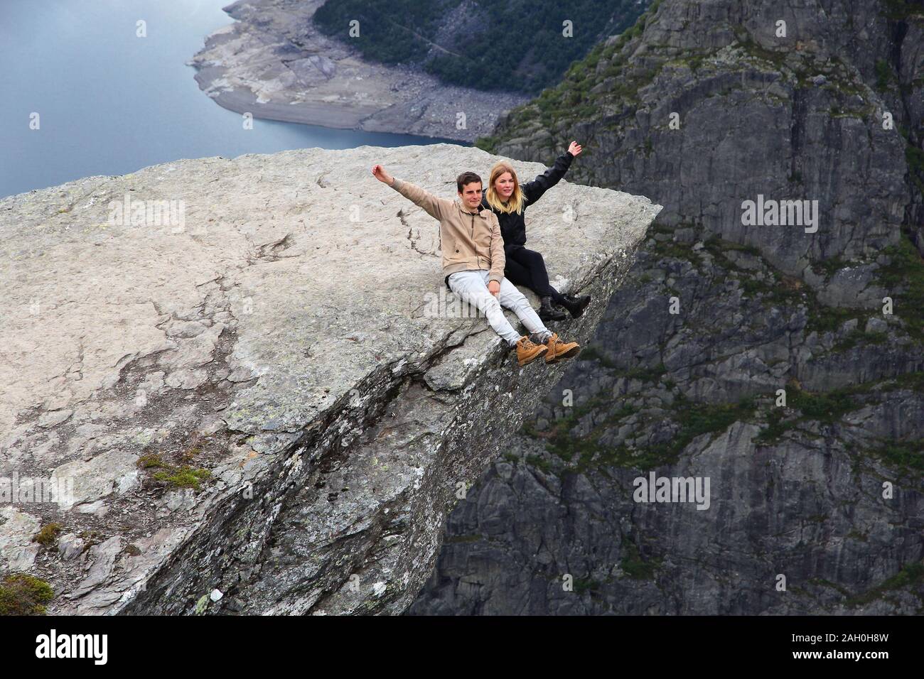 TROLLTUNGA, NORWAY - JULY 16, 2015: People visit Troll's Tongue ...