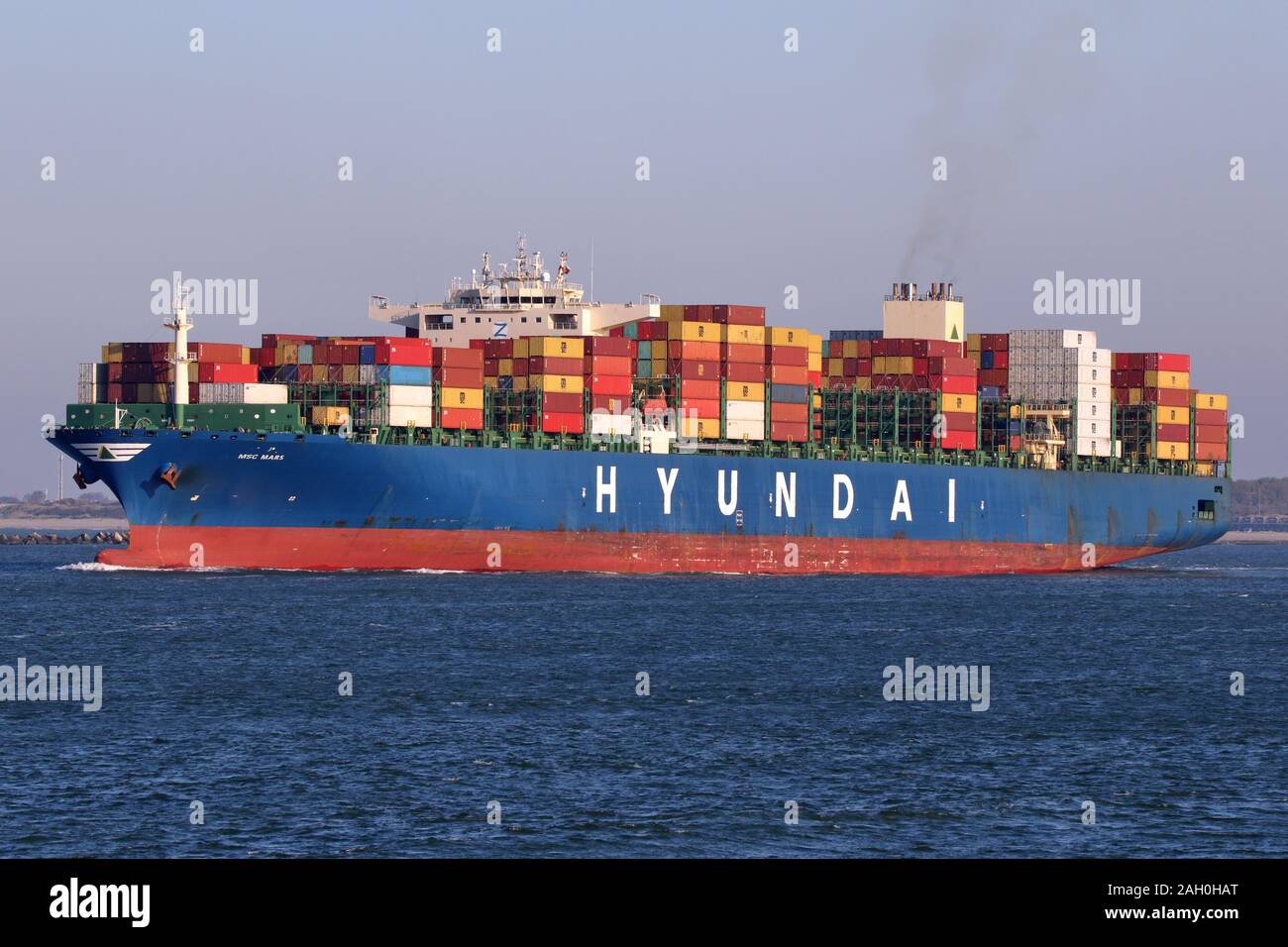 The container ship MSC Mars leaves the port of Rotterdam on 30 October ...