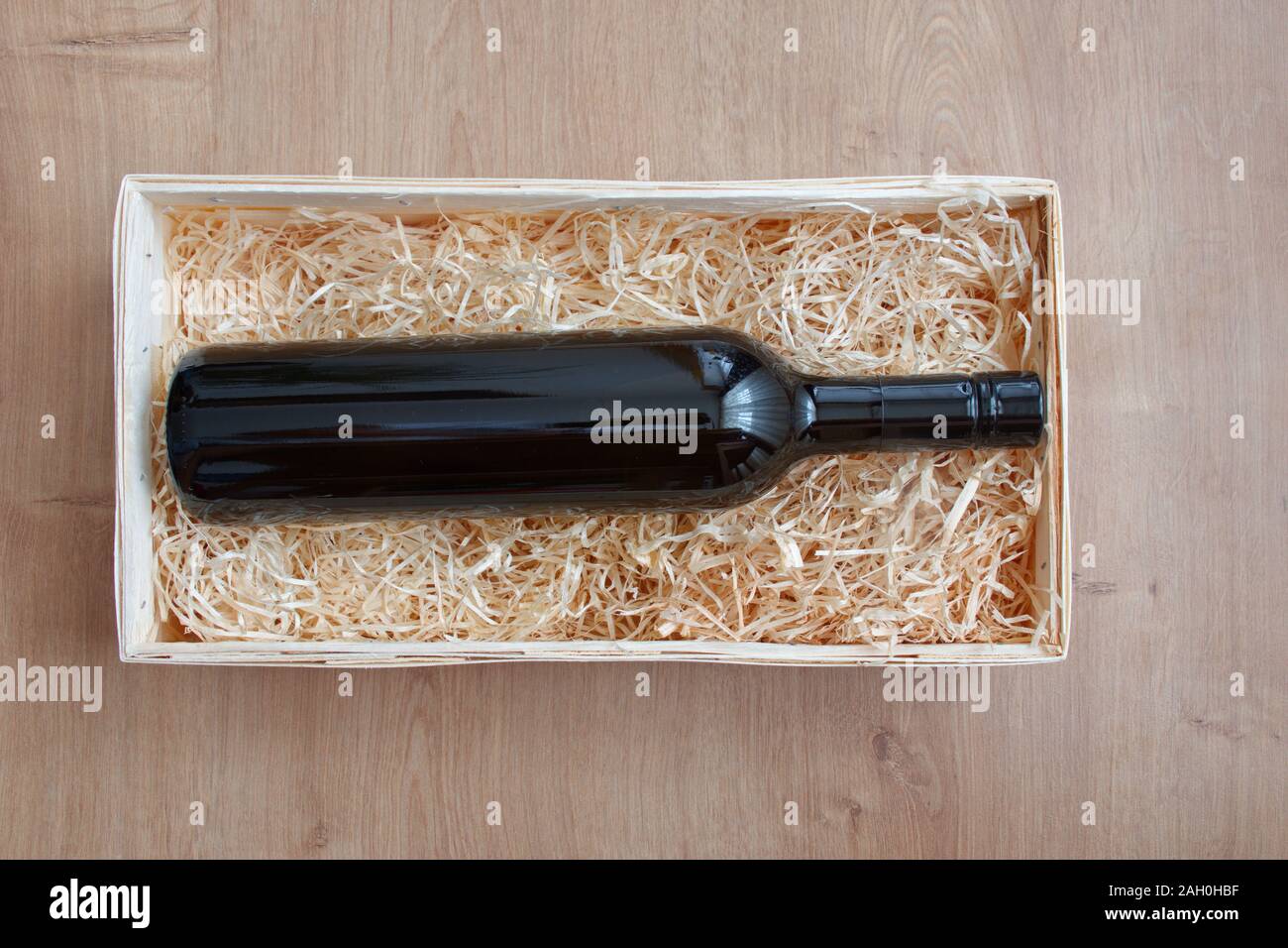 Straw wine hi-res stock photography and images - Alamy
