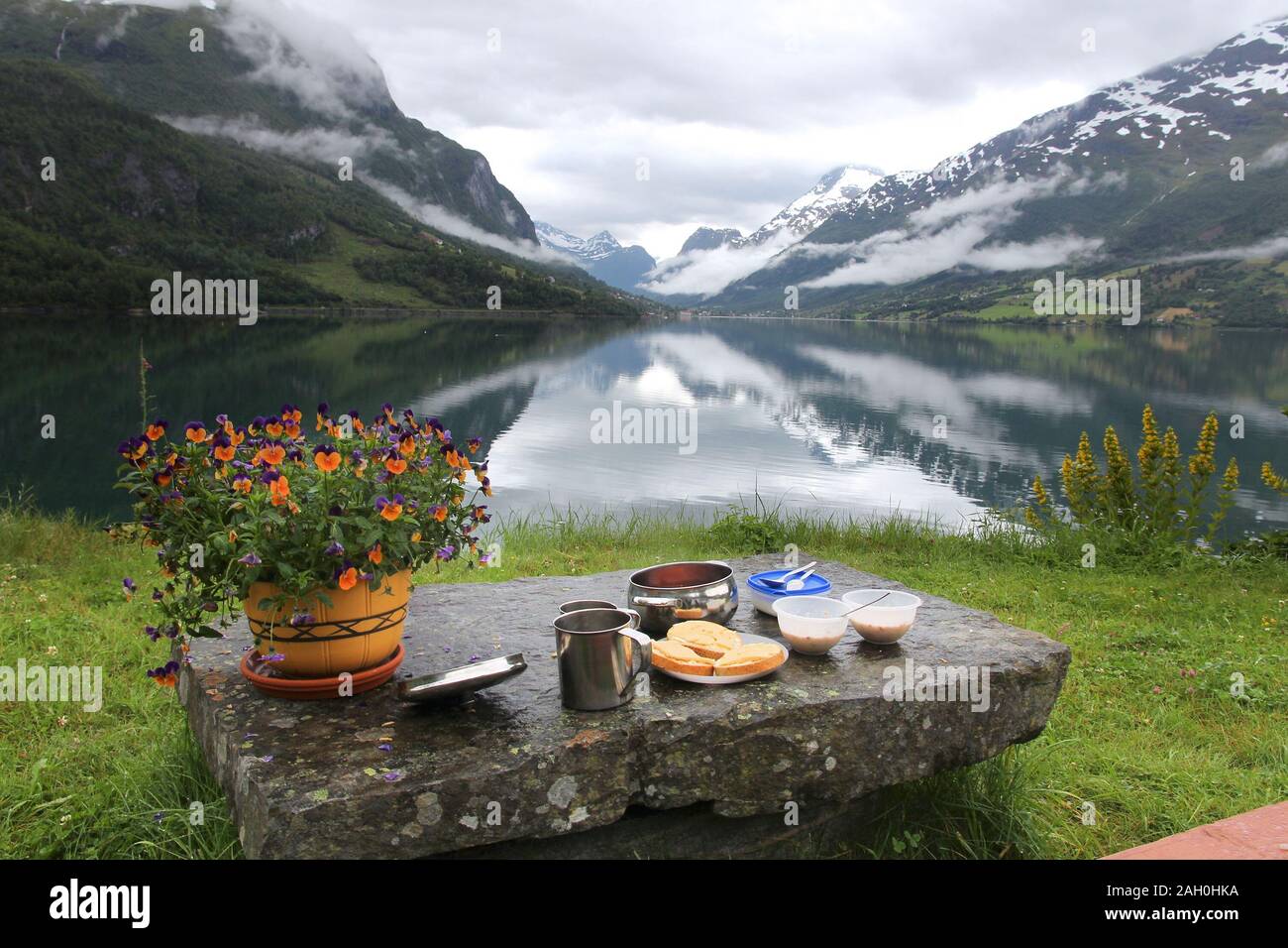 Breakfast with a view in Norway - cloudy Nordfjord view in Olden Stock ...