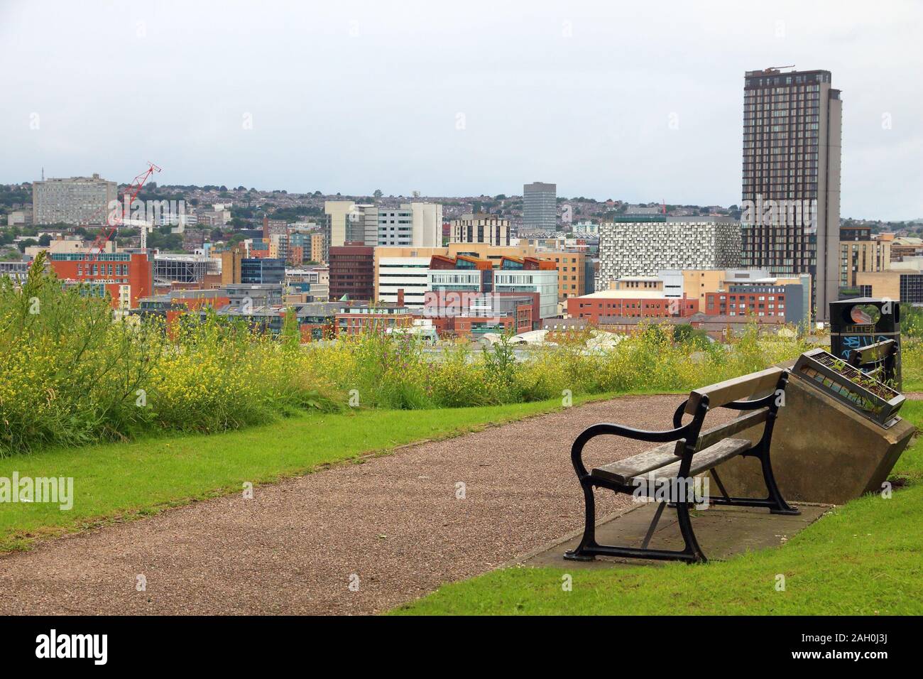 Sheffield street hi-res stock photography and images - Alamy