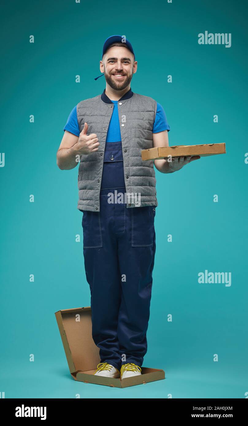 Funny delivery man hi-res stock photography and images - Alamy