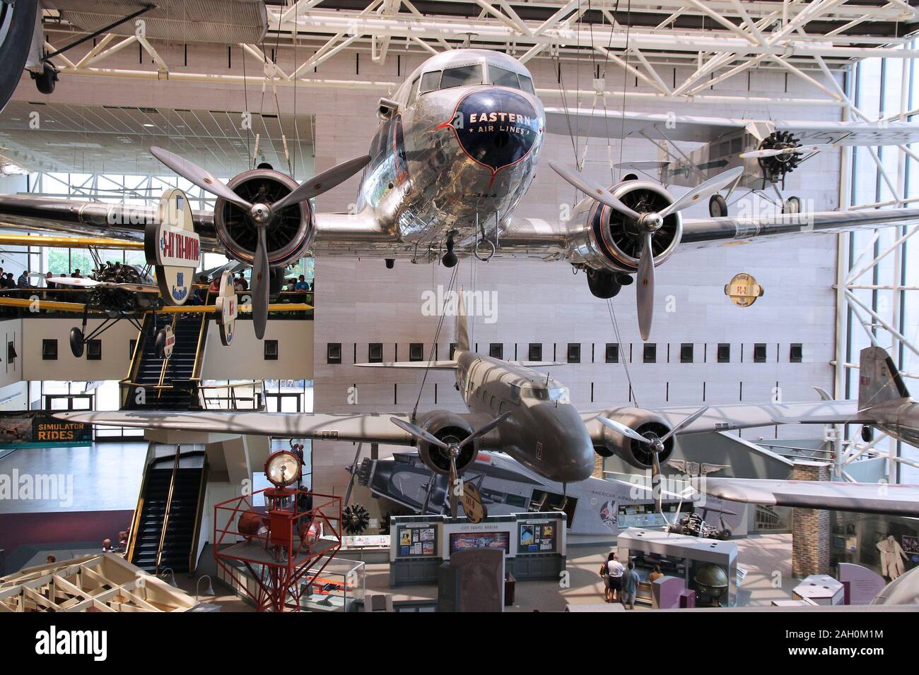 Washington Dc June 13 2013 People Visit Smithsonian National Air