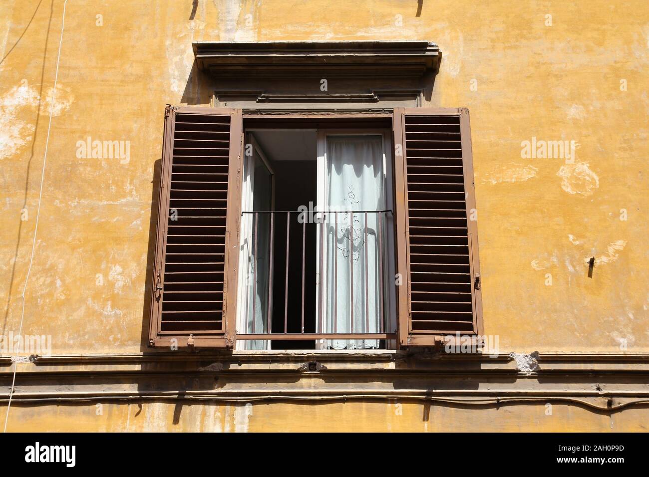 Rome, Italy. Beautiful old window in Italian capital city Stock Photo ...