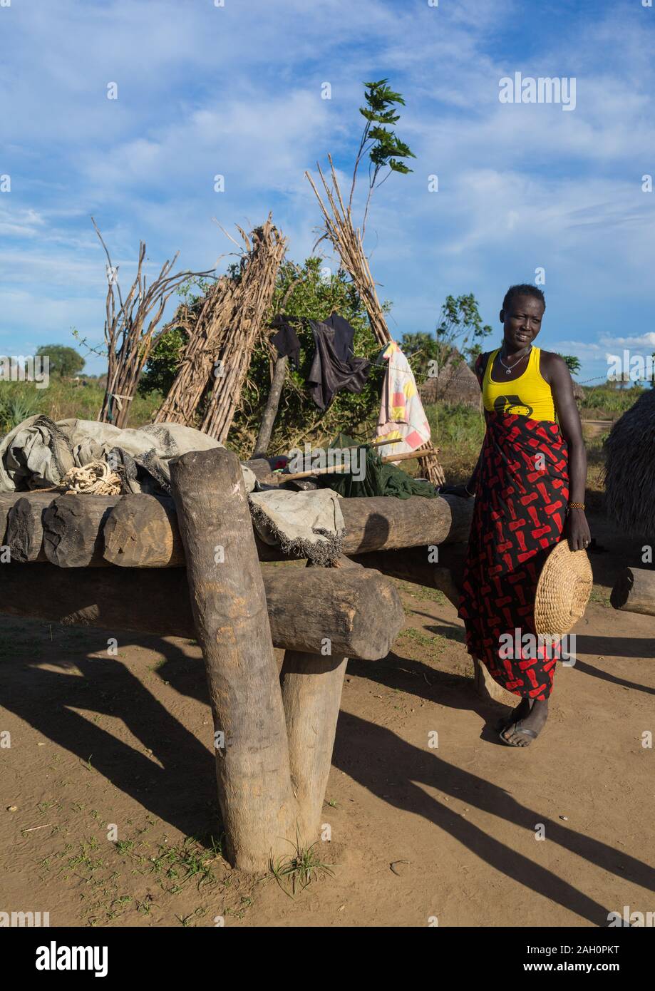 Mundari tribe woman in her village, Central Equatoria, Terekeka, South ...
