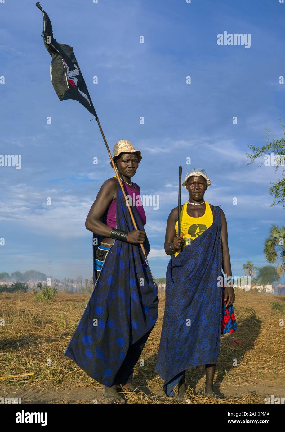 Mundari tribe women celebrating a wedding, Central Equatoria, Terekeka ...