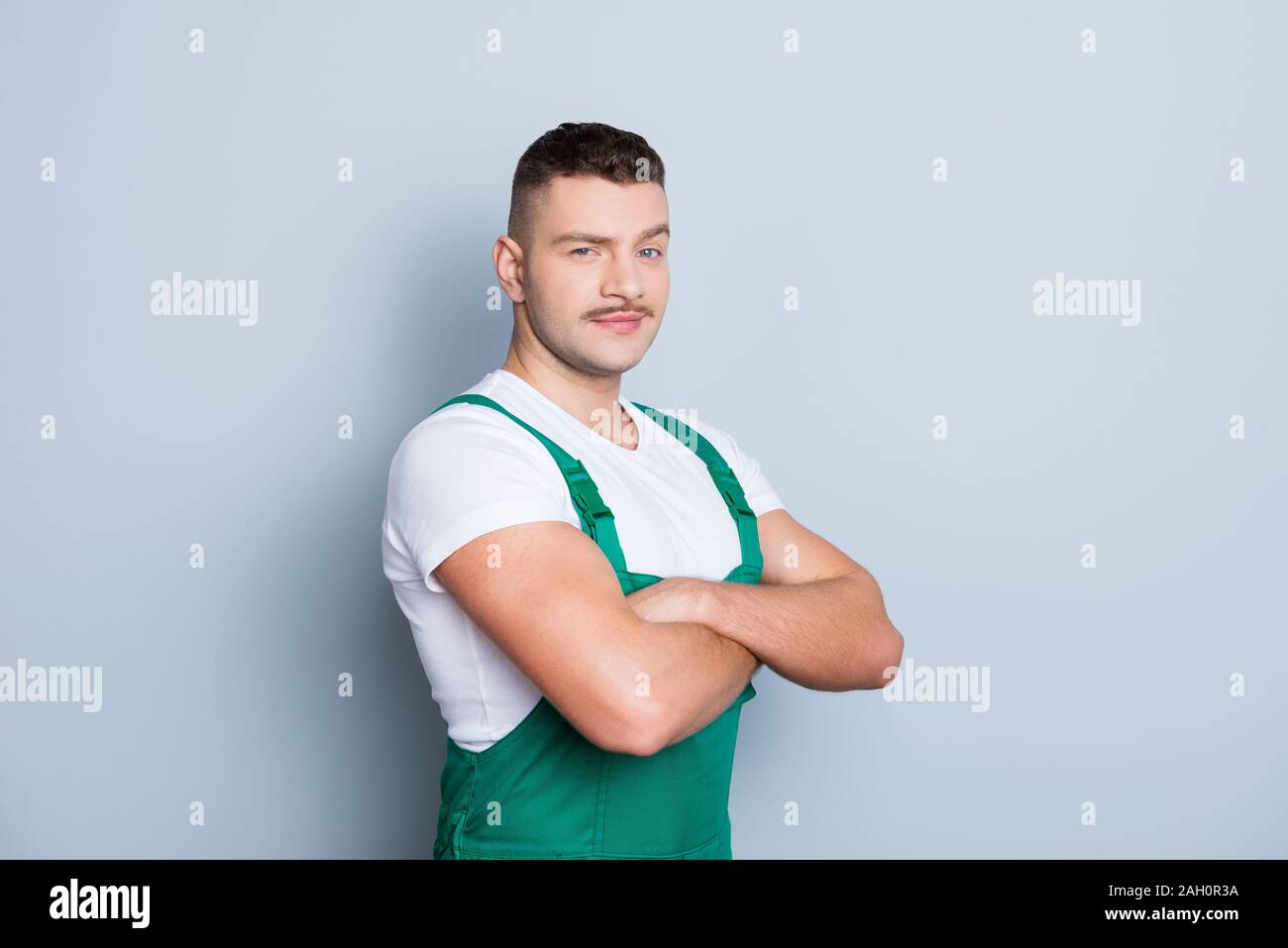 Grey Hair Carpenter High Resolution Stock Photography and Images - Alamy