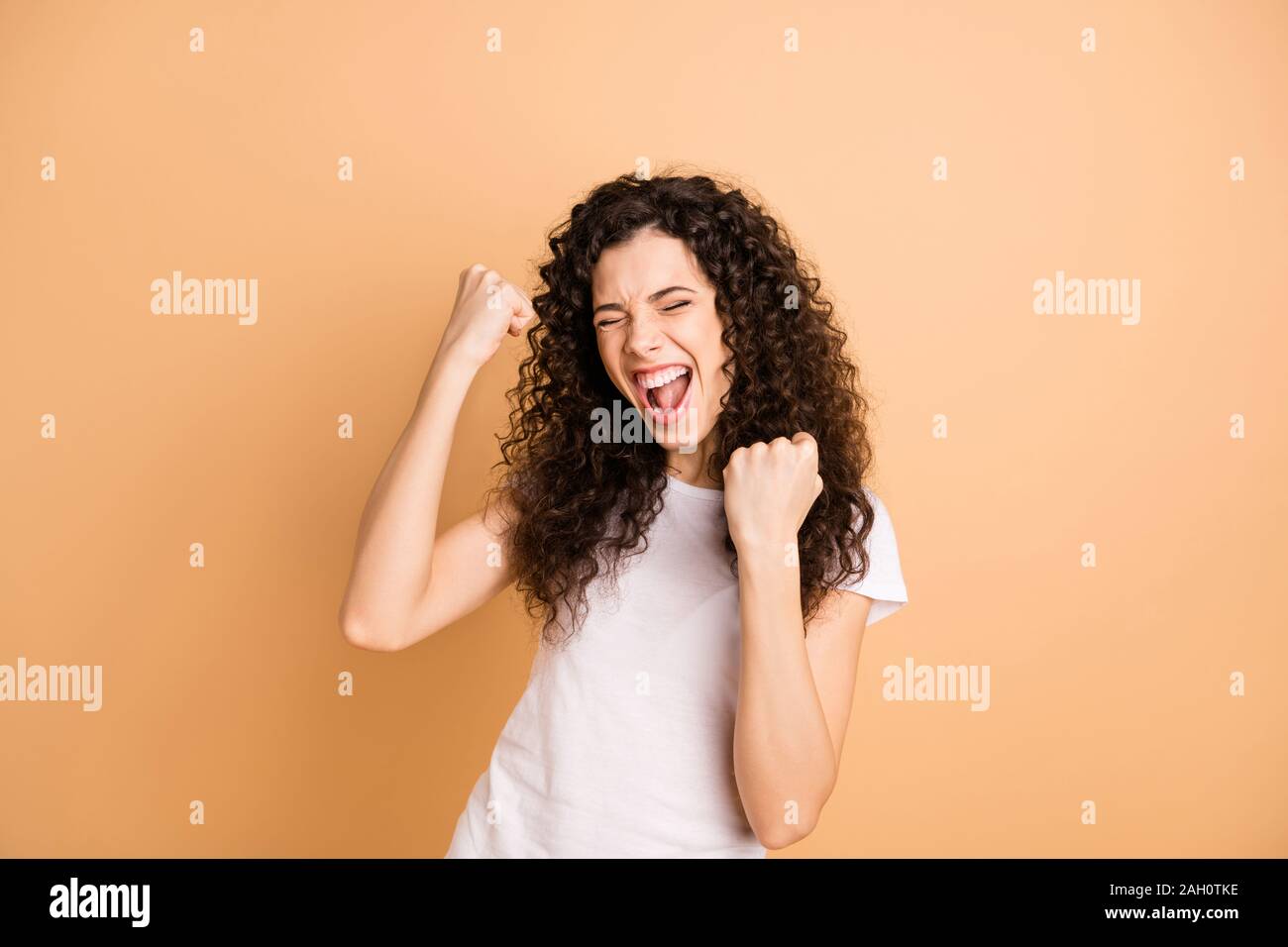 Photo of amazing yelling lady listening great advertising sale shopping ...