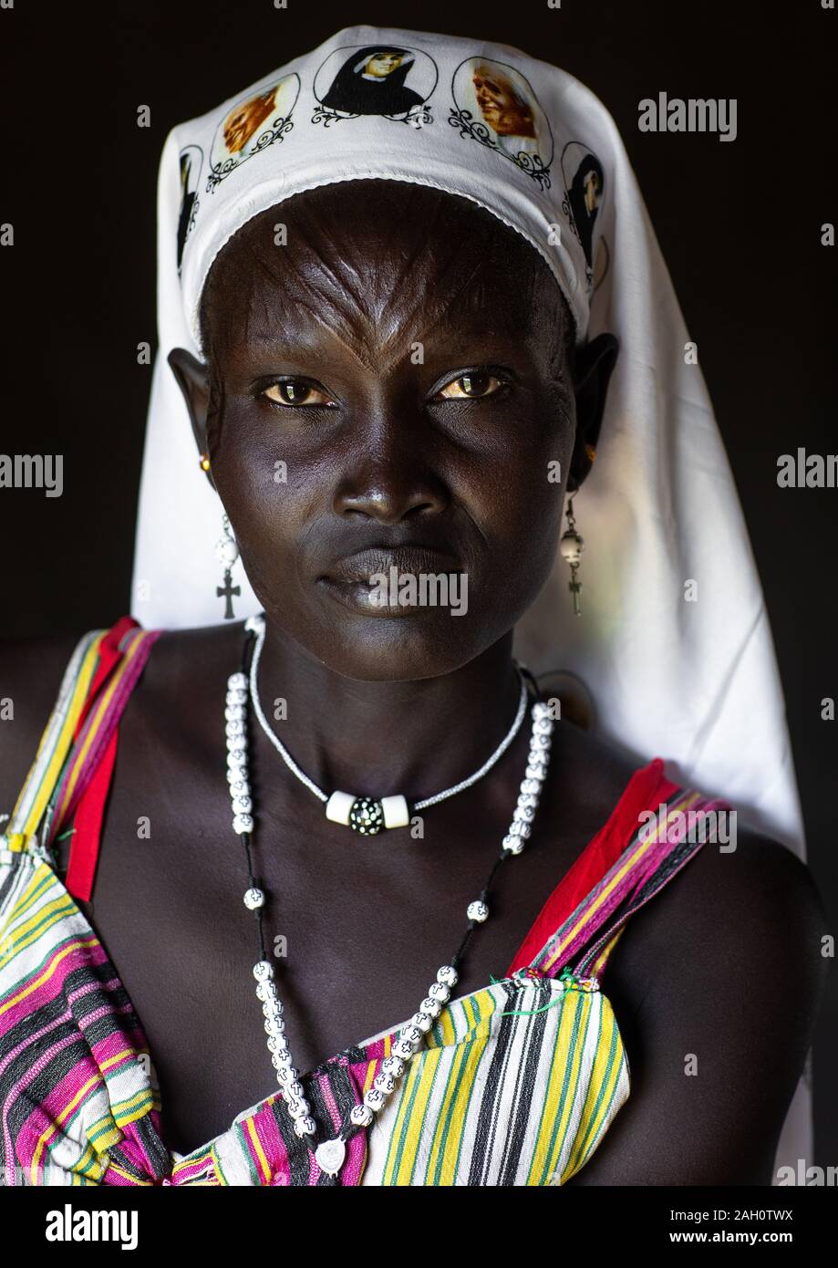 Portrait of a Mundari tribe nun with scarifications on the forehead, Central Equatoria, Terekeka ...