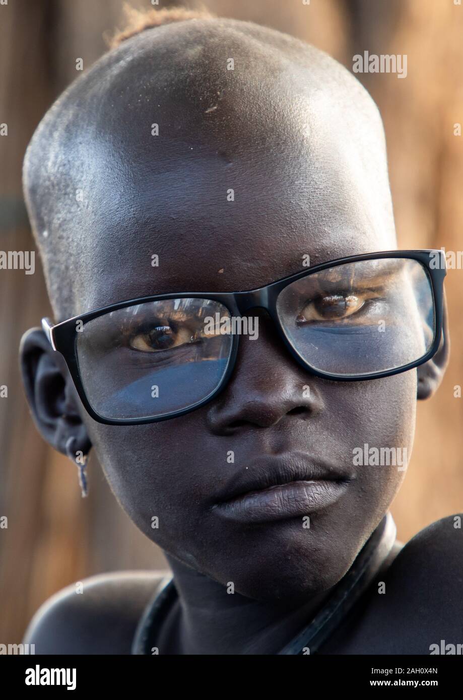 Child girl portrait african glasses hi-res stock photography and images ...