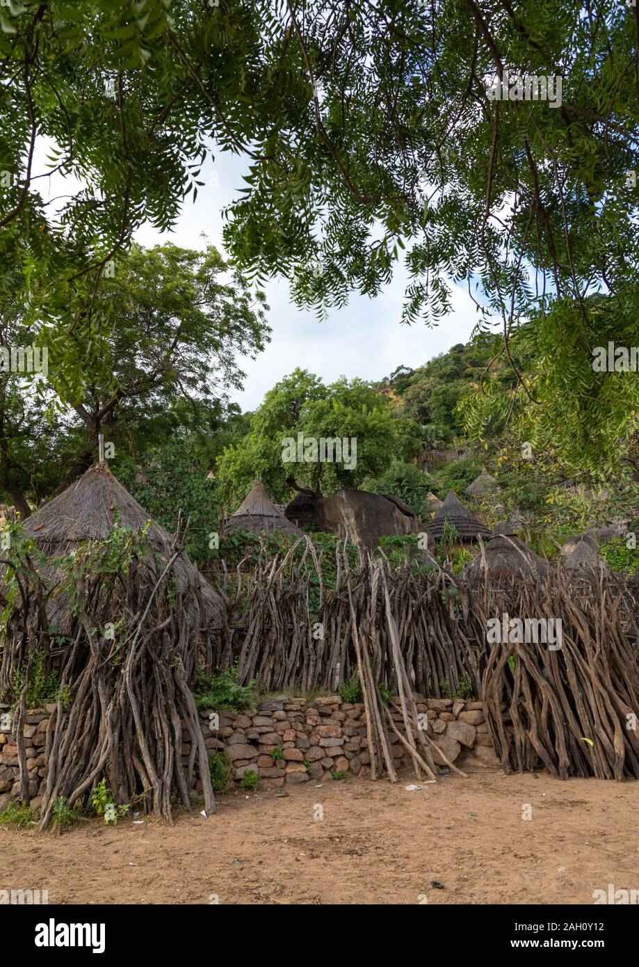 Lotuko tribe village with thatched houses, Central Equatoria, Illeu ...