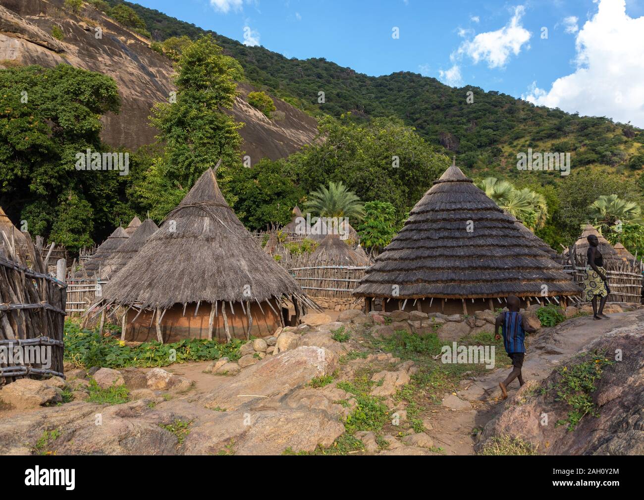Lotuko tribe village with thatched houses, Central Equatoria, Illeu ...