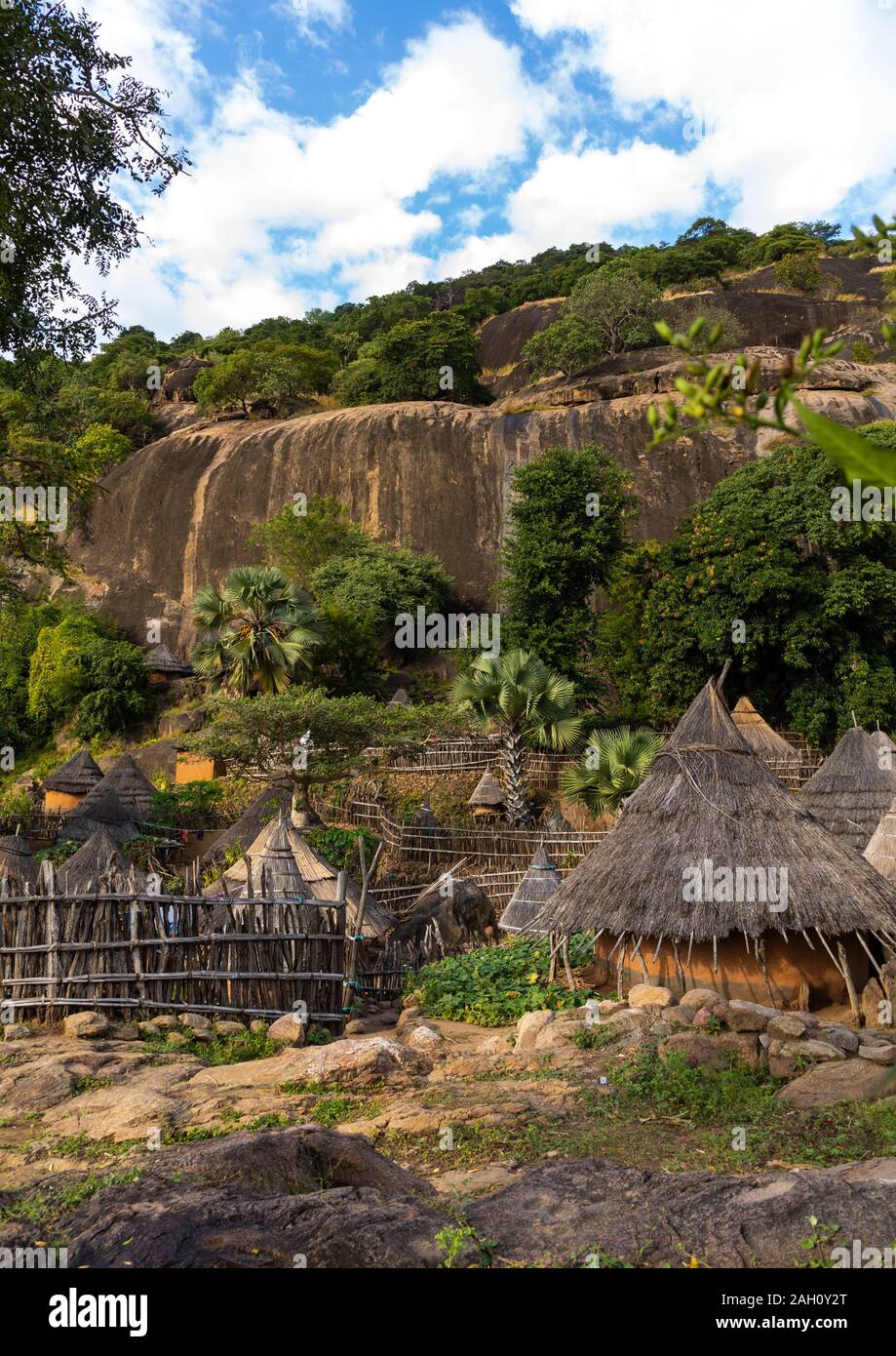 Lotuko tribe village with thatched houses, Central Equatoria, Illeu ...