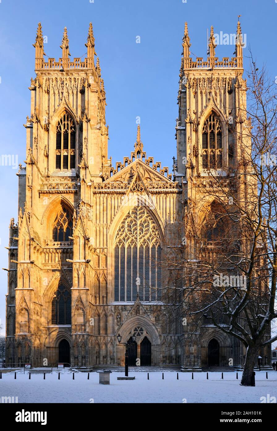 Medieval york hi-res stock photography and images - Alamy
