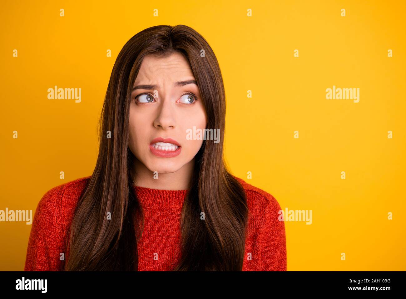 Close up photo of confused afraid girl cant remember important ...