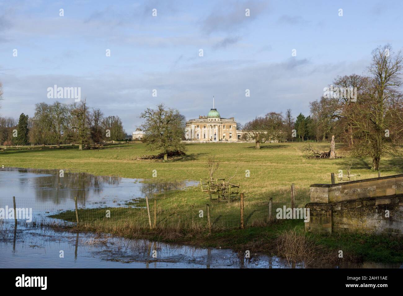 Newport 18th century hi-res stock photography and images - Alamy
