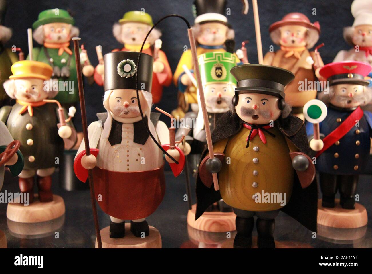 Seiffen christmas market hi-res stock photography and images - Alamy