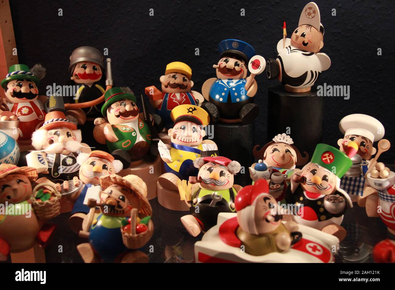 Seiffen christmas market hi-res stock photography and images - Alamy