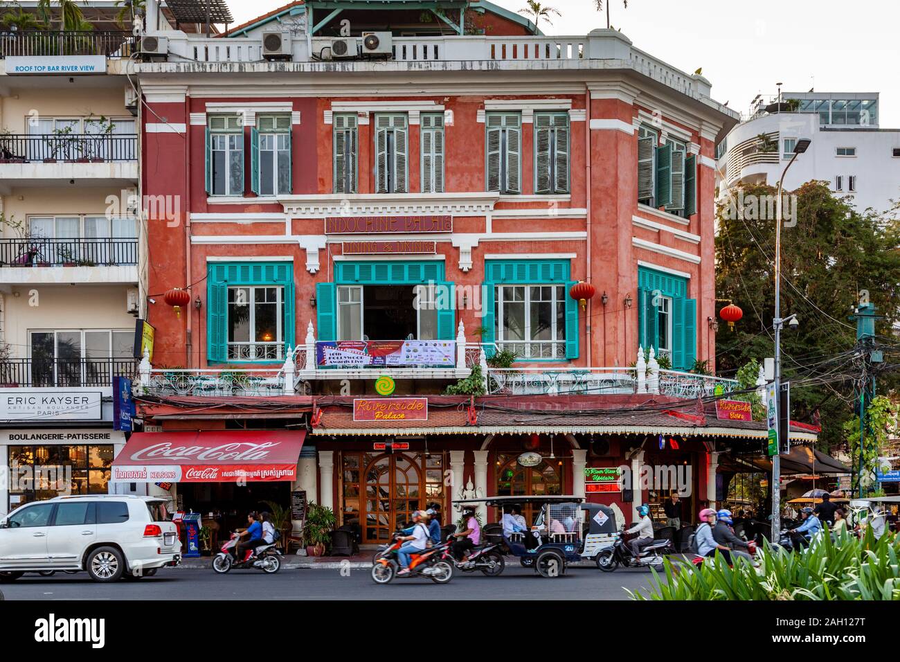 Riverside Buildings, Sisowath Quay, Phnom Penh, Cambodia Stock Photo ...