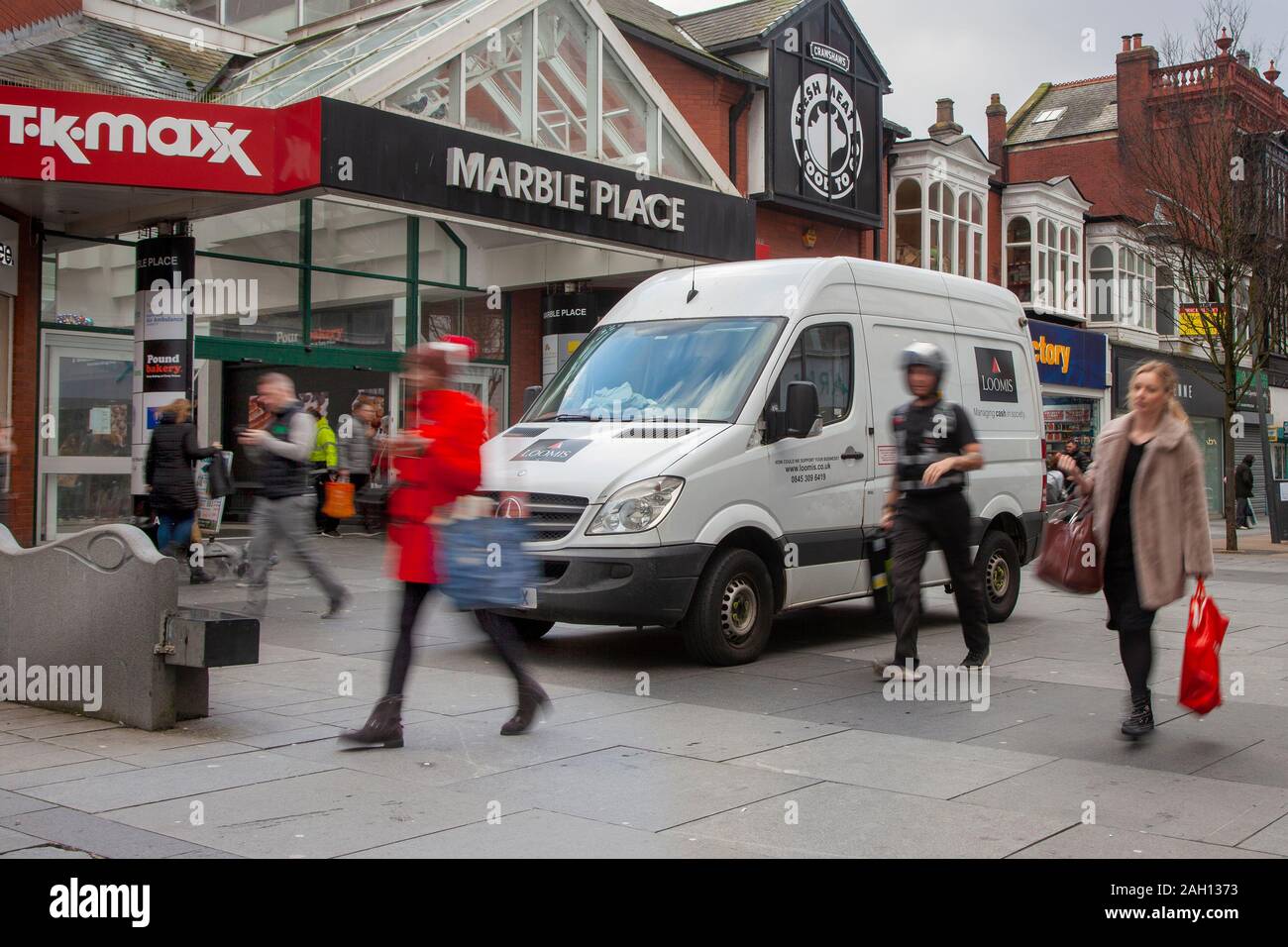 Loomis security hi-res stock photography and images - Alamy