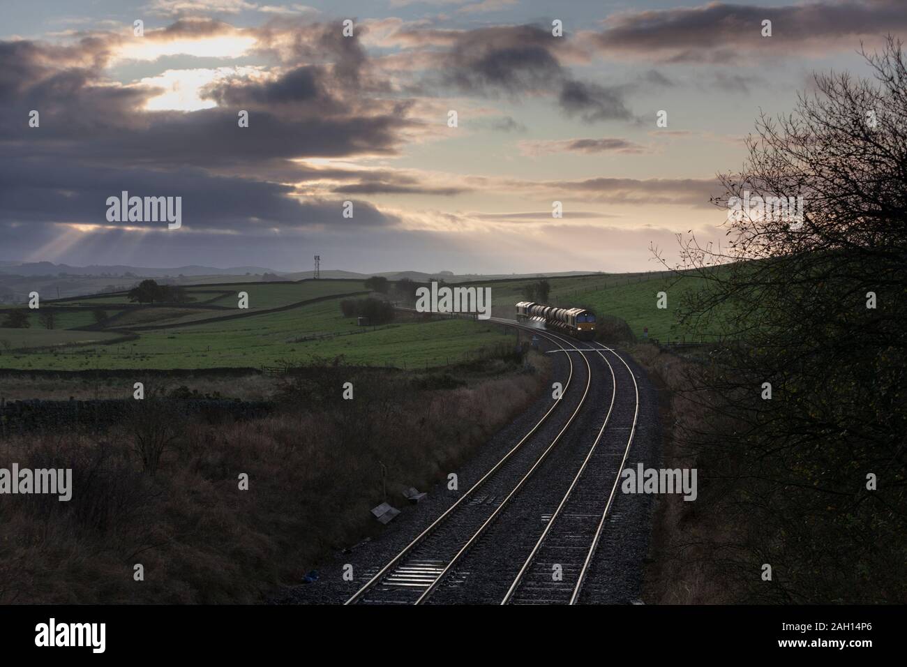 2 Direct rail Services class 66 locomotives hauling a Network Rail ...