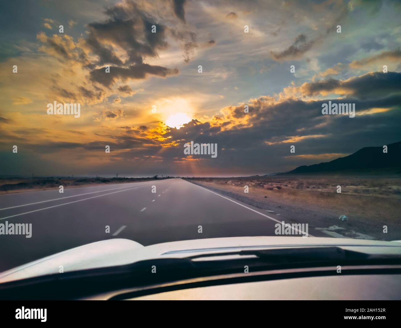 View from behind, vehicle hi-res stock photography and images - Alamy