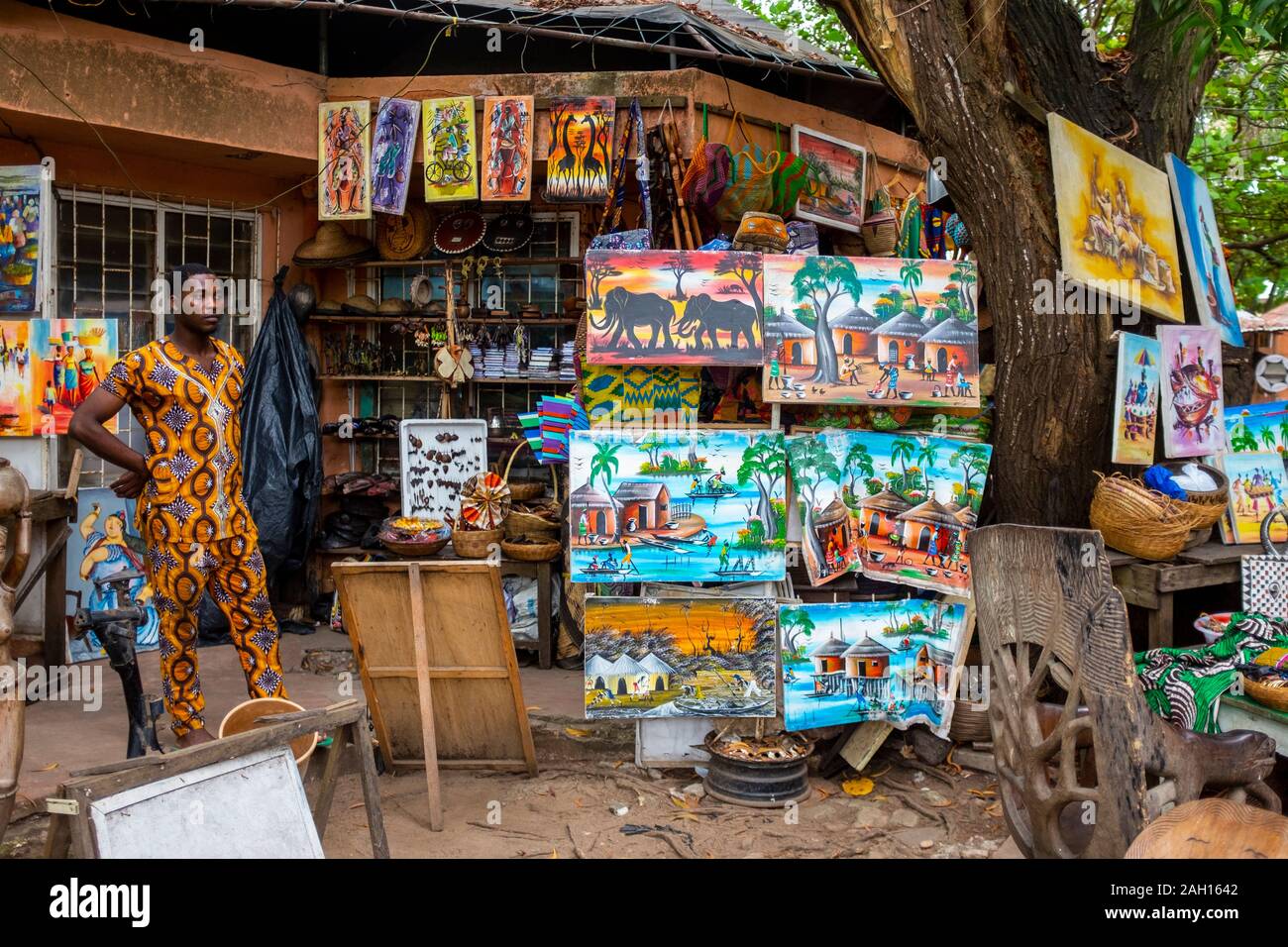 African culture hi-res stock photography and images - Alamy