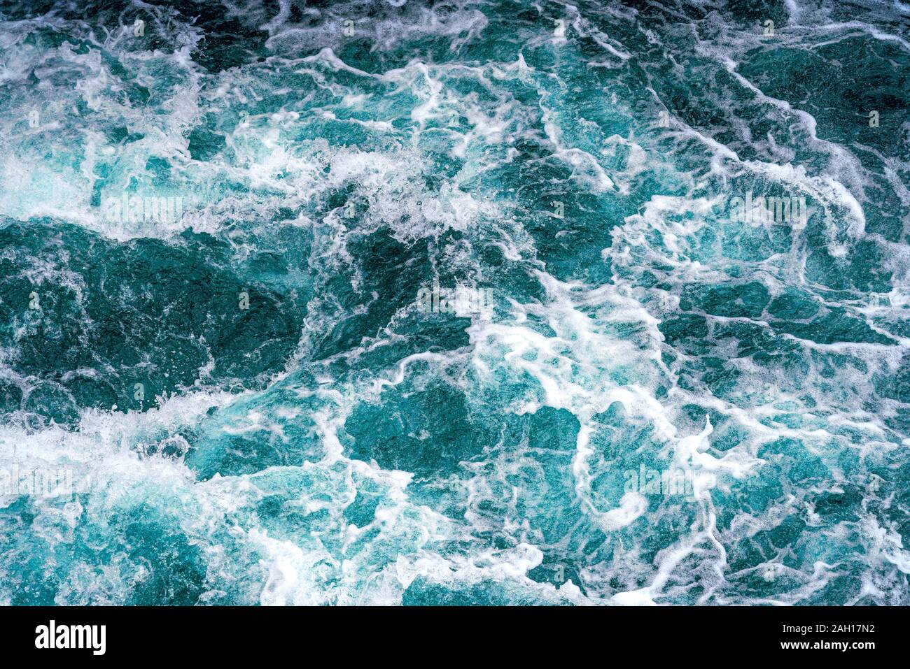 Churned up water hi-res stock photography and images - Alamy