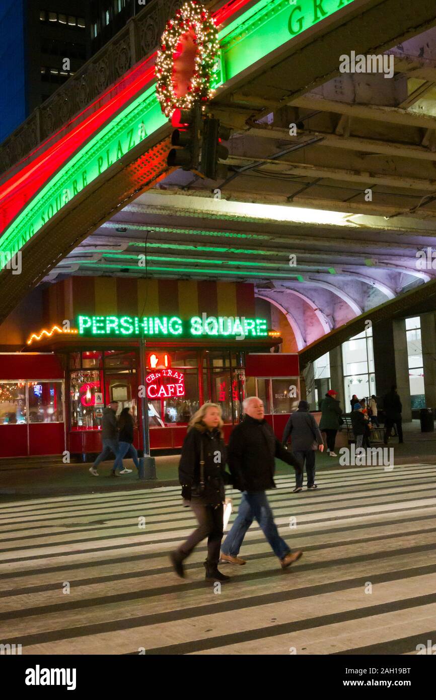 Pershing square viaduct hi-res stock photography and images - Alamy