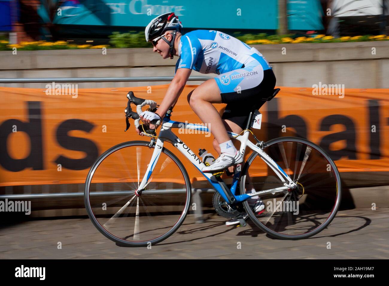 Cyclist joanna rowsell hi-res stock photography and images - Alamy