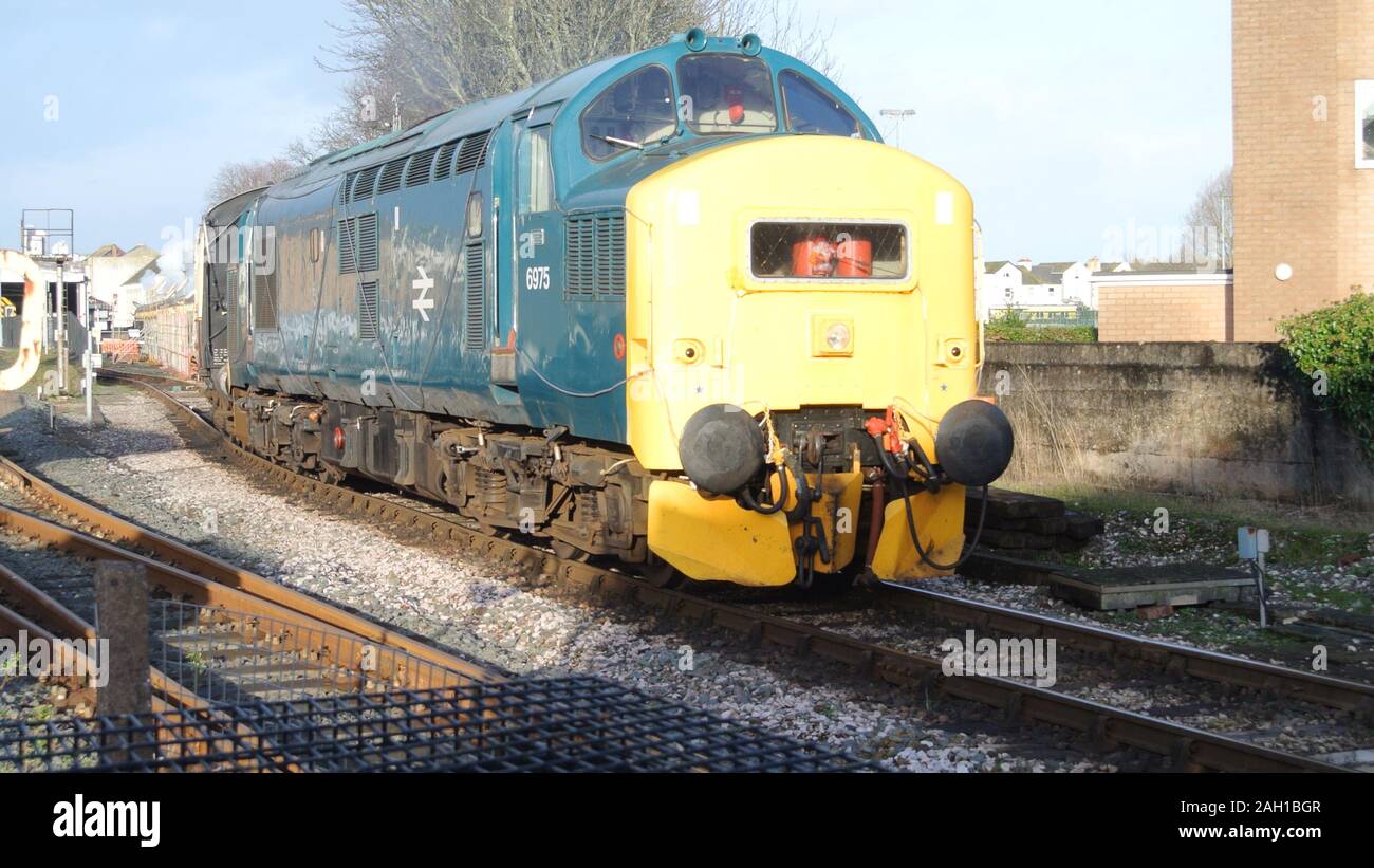 A BR Class 37 Diesel-Electric locomotive. This locomotive is currently ...