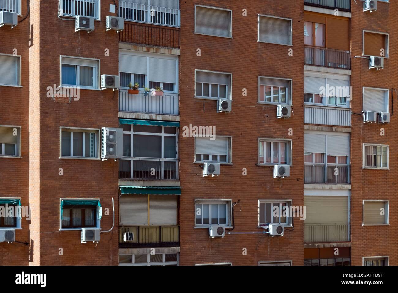 Ventilation block hi-res stock photography and images - Alamy