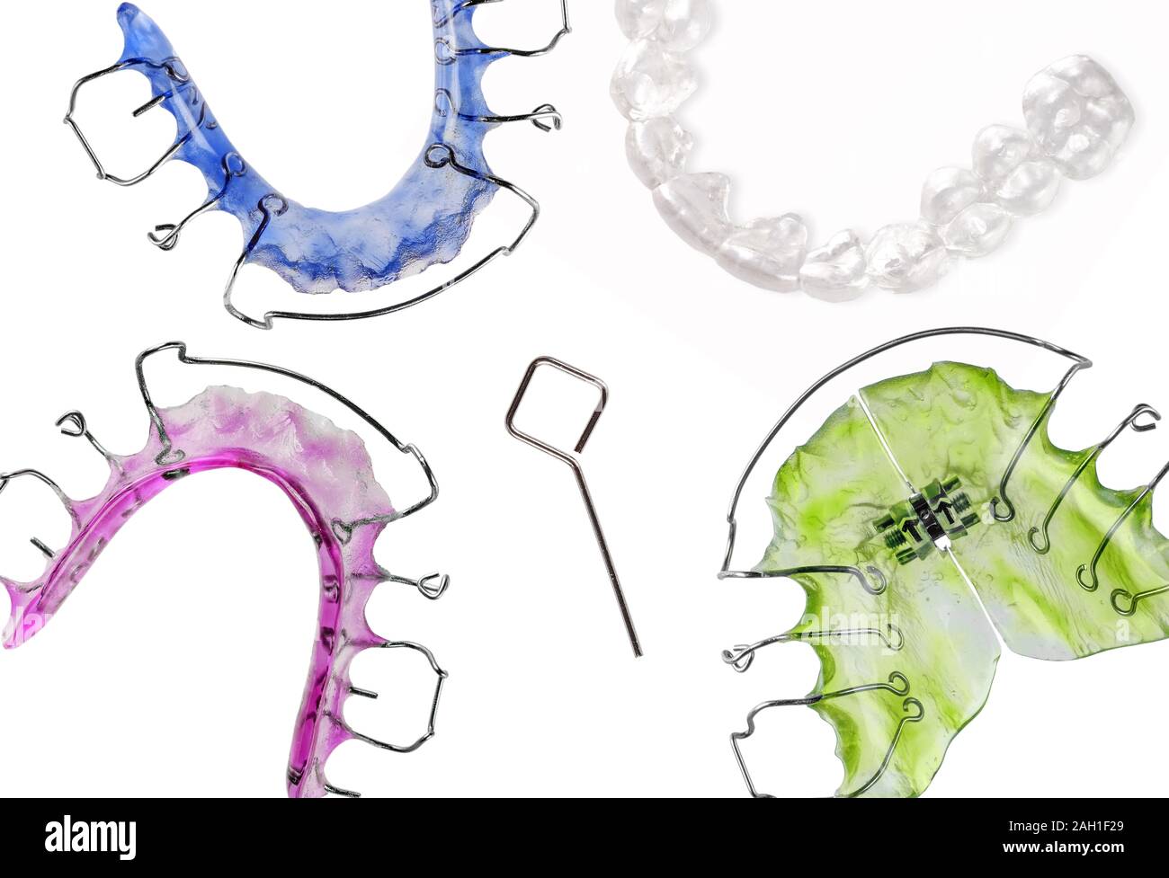Removable braces and invisible retainer, isolated Stock Photo - Alamy