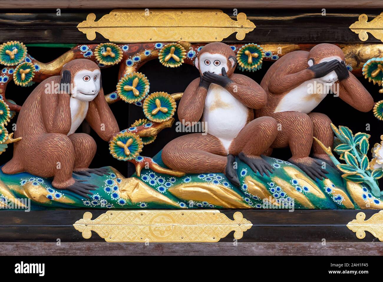 Nikko monkey hi-res stock photography and images - Alamy