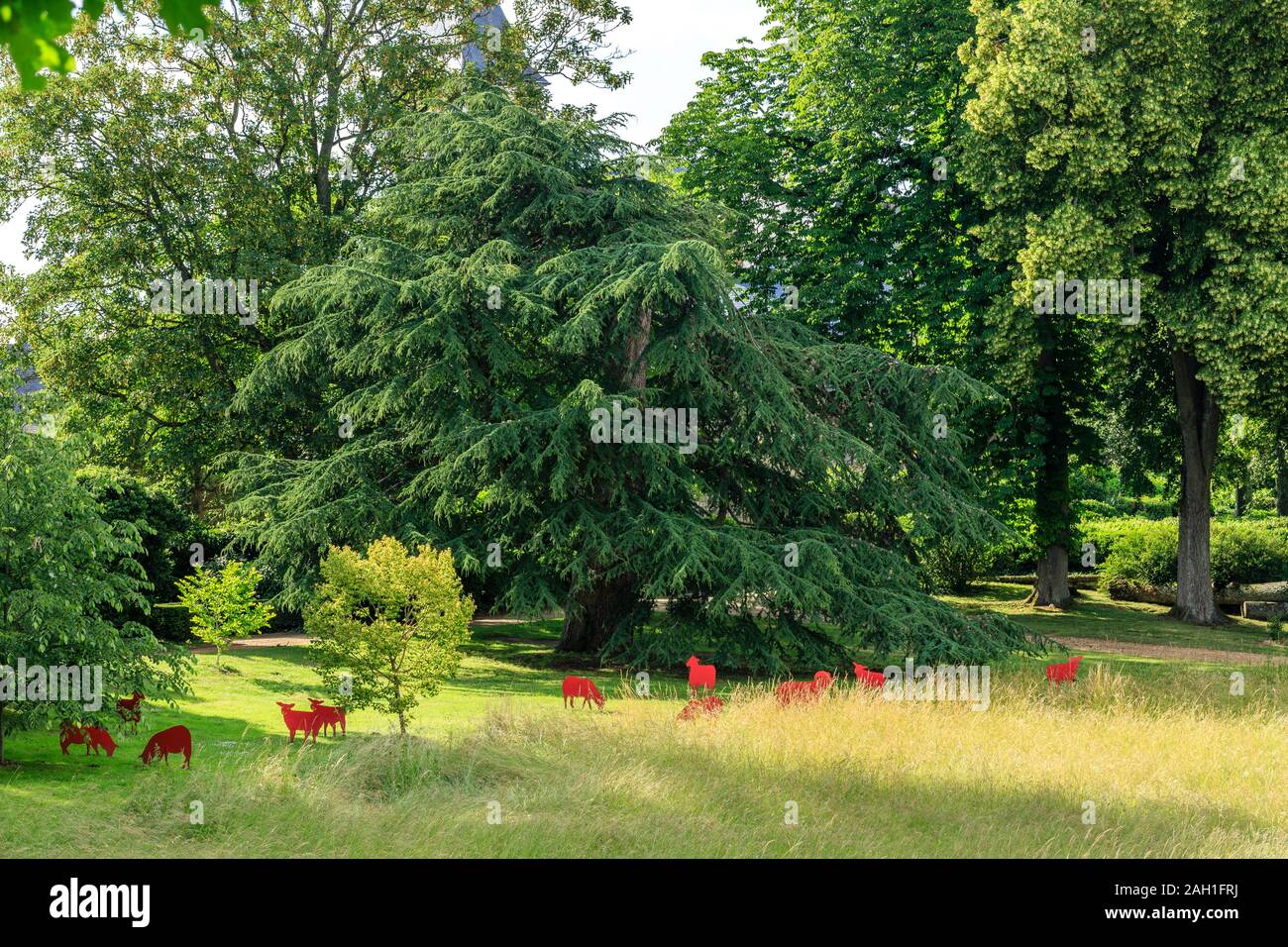 France, Sarthe, Loir valley, Le Lude, Chateau du Lude gardens, artistic ...