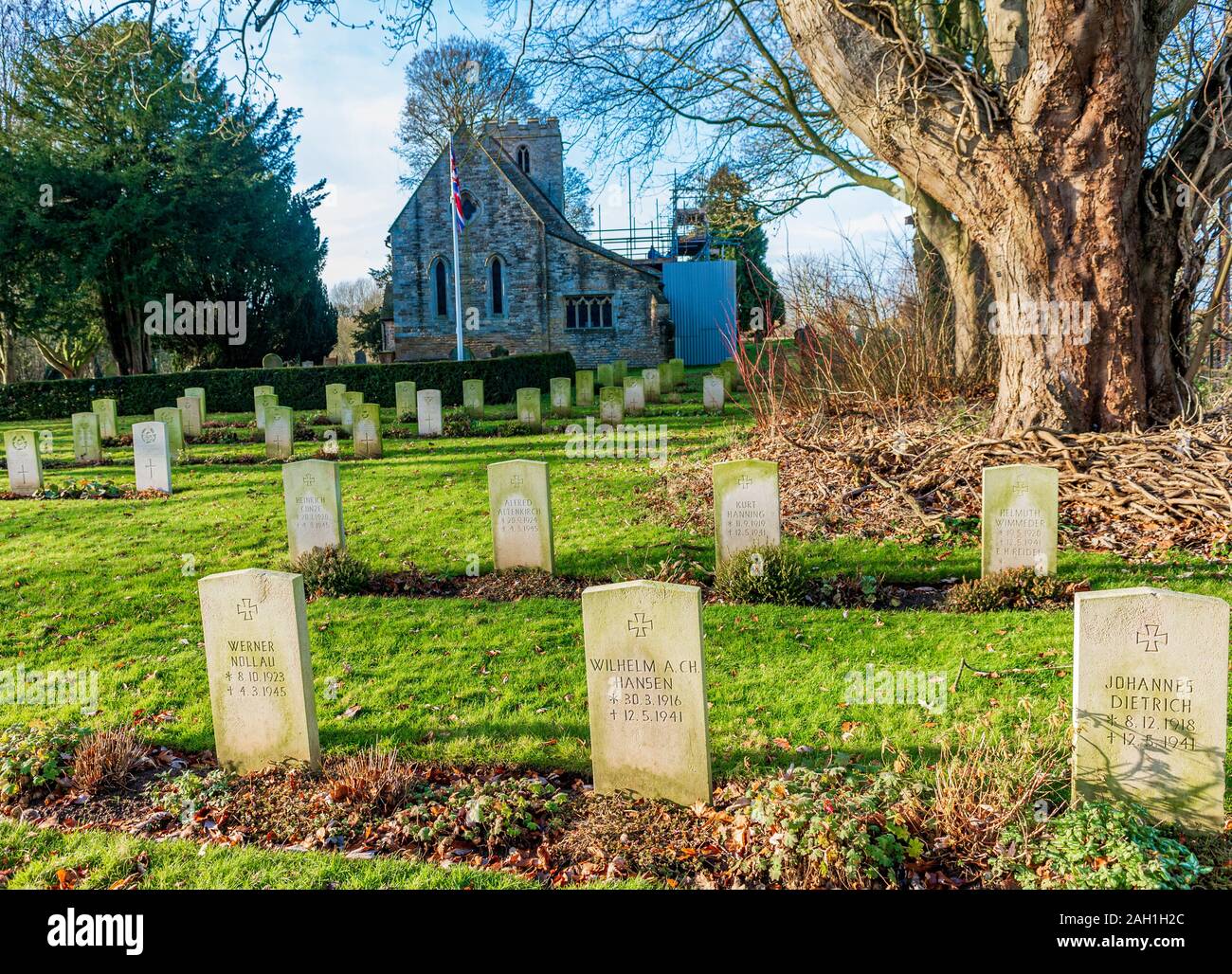Operation chastise hi-res stock photography and images - Alamy