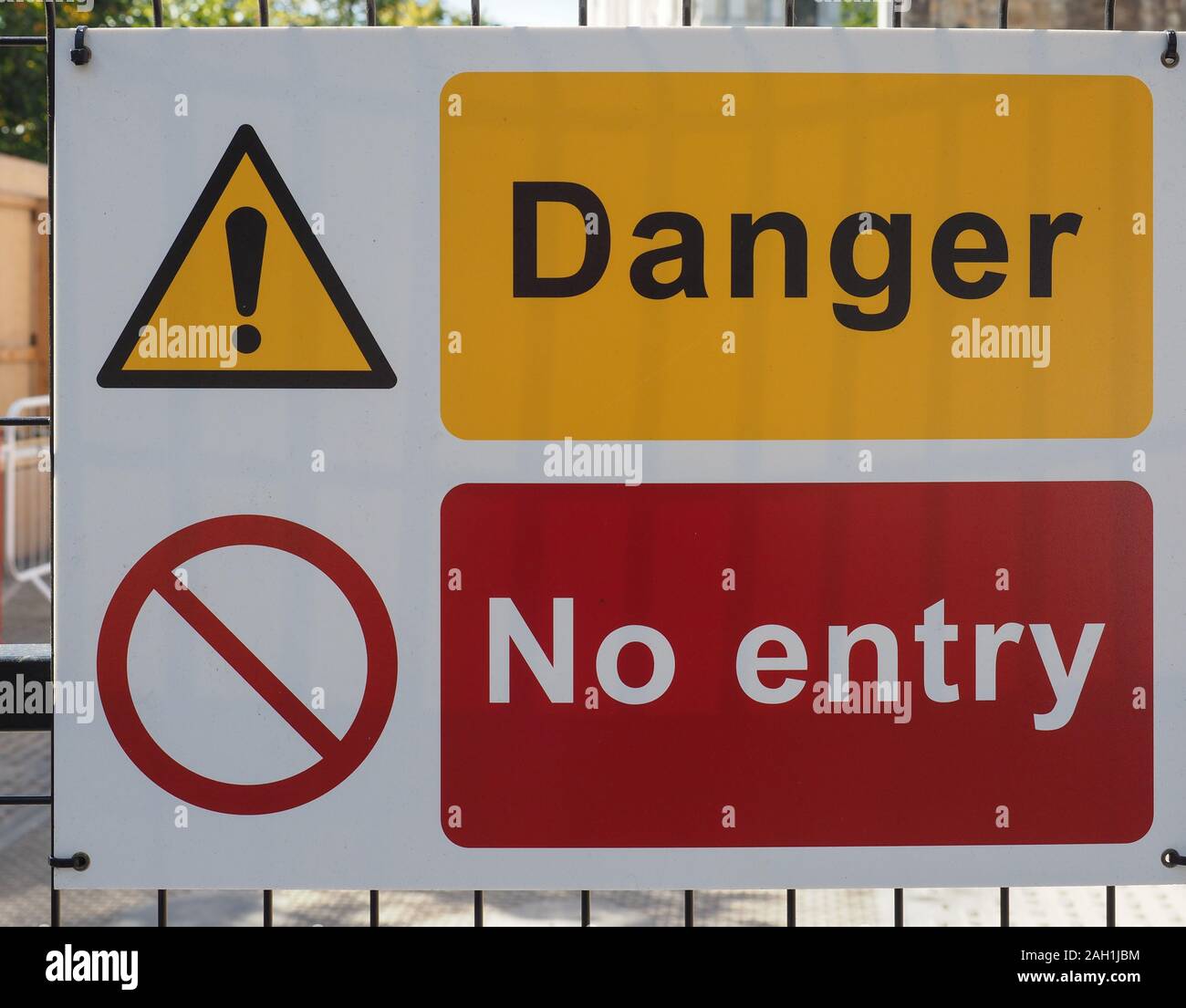 Danger No Entry warning sign in building site Stock Photo - Alamy